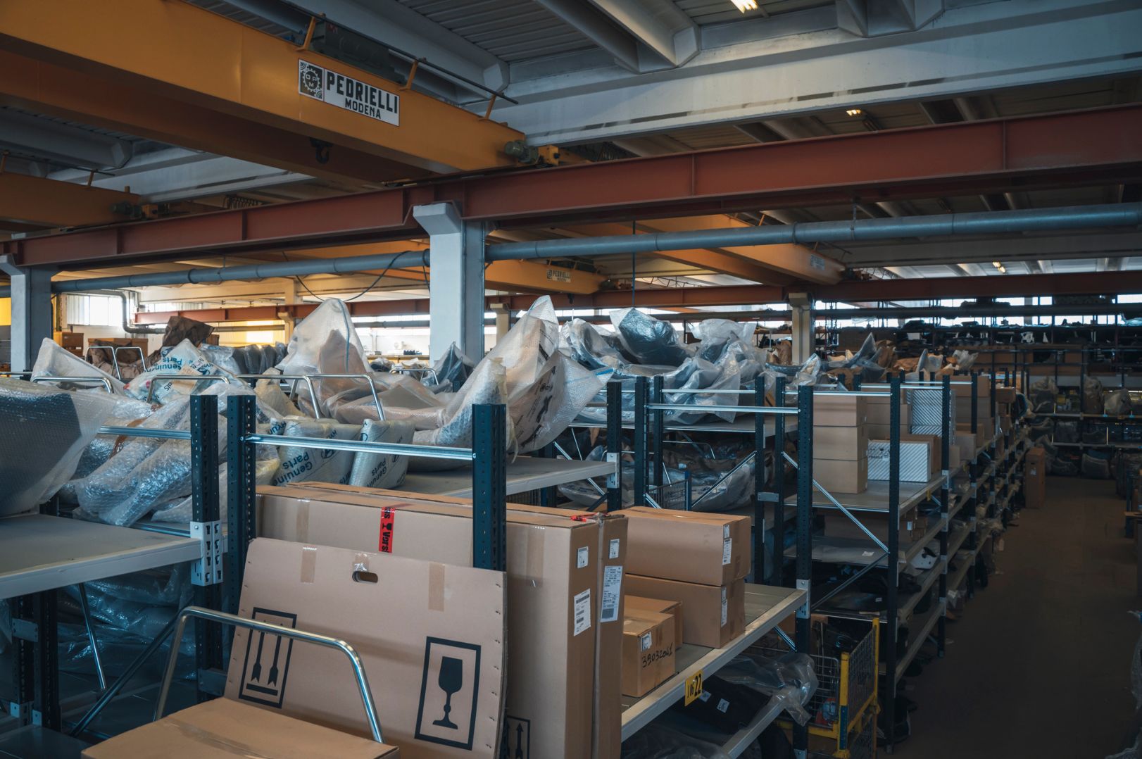 Storia di AV Service: Leader Ricambi Auto in Italia